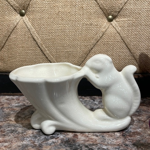 Vintage | Accents | Vintage Squirrel Planter | Poshmark